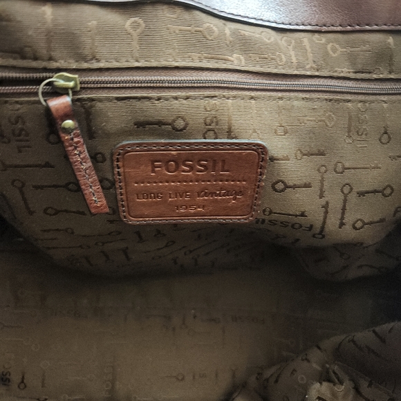 Fossil | Bags | Fossil Vintage Reissue Large Leathertapestry Weekender ...